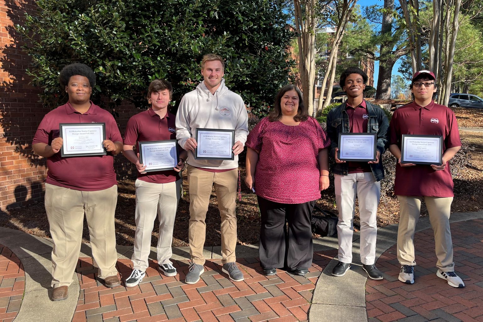 BCoE Department of Electrical and Computer Engineering hosts fall 2025 design showcase ...